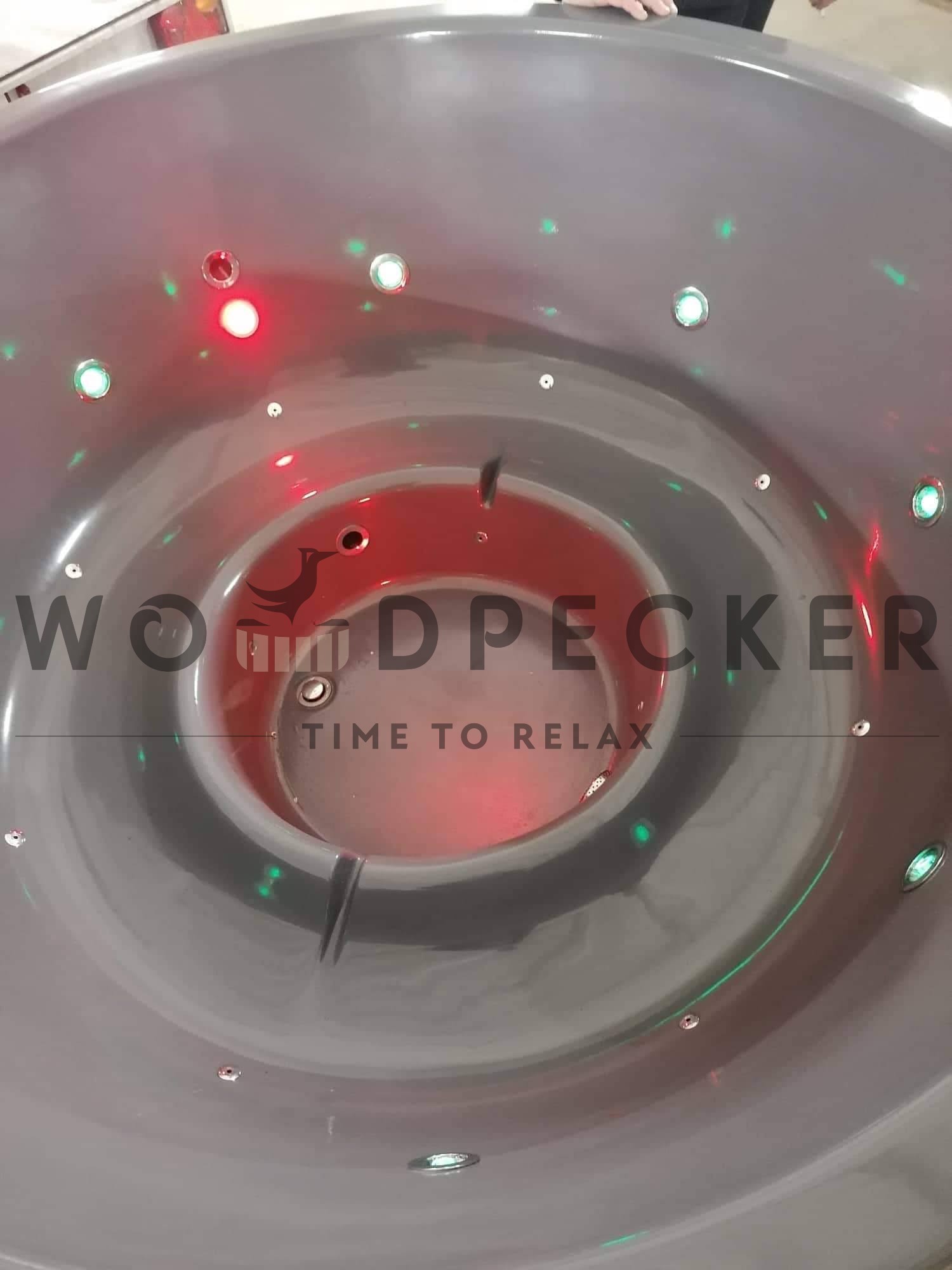 Hot tub PRIME / hot tub production / woodpecker ho tub